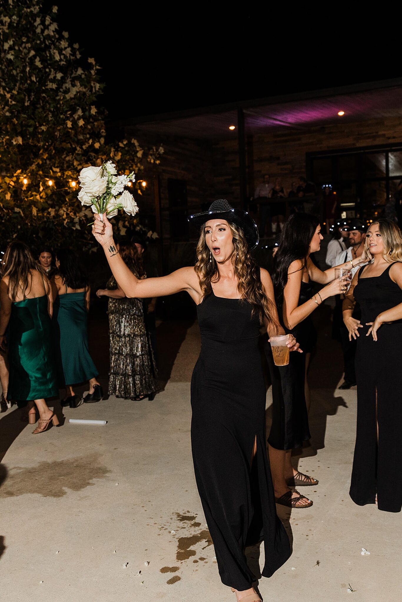 Two Wishes Ranch | A Timeless Autumn Wedding in Lockhart