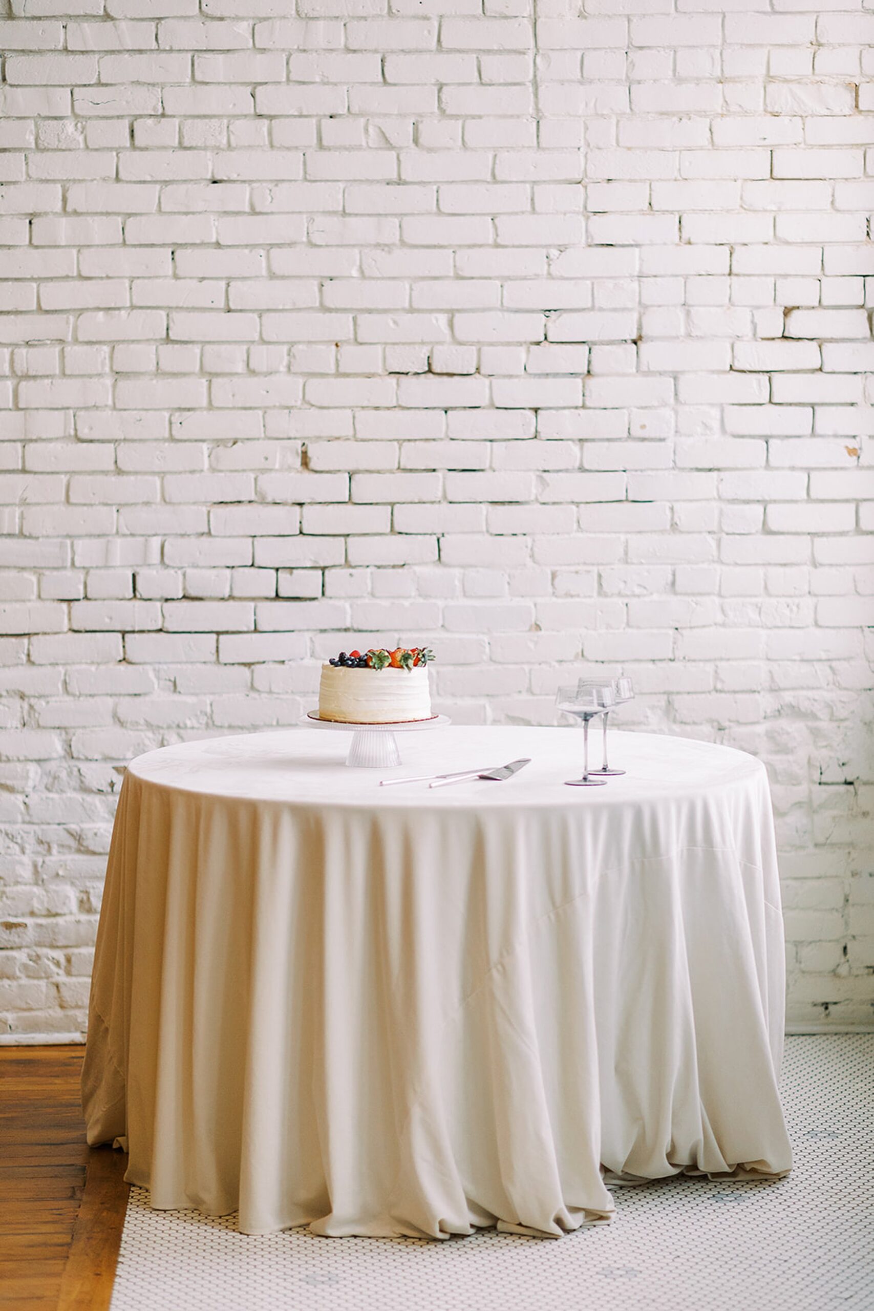 One Eleven East Wedding Venue: Earthy & Organic Inspiration
